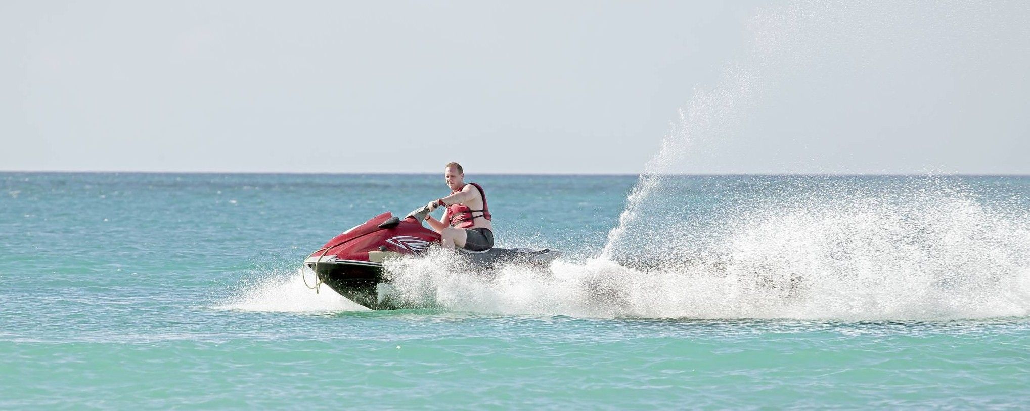 Enjoy Hamilton Island Water Sports with Whitsunday Holidays