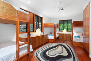 Aquila - Whitsunday Holidays
