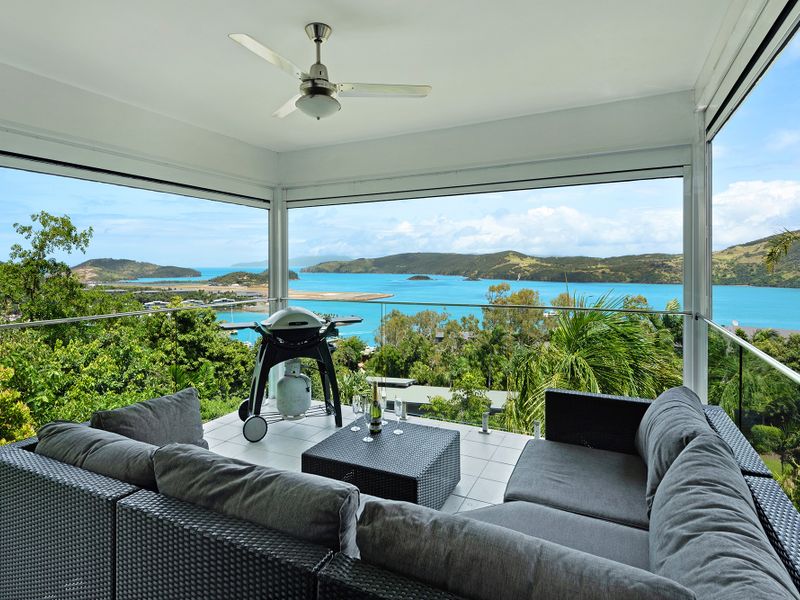1 & 2 Bedroom Hamilton Island Accommodation | Whitsunday Holidays.