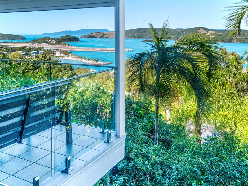 Hamilton Island Accommodation | Luxury Accommodation | Whitsunday Holidays