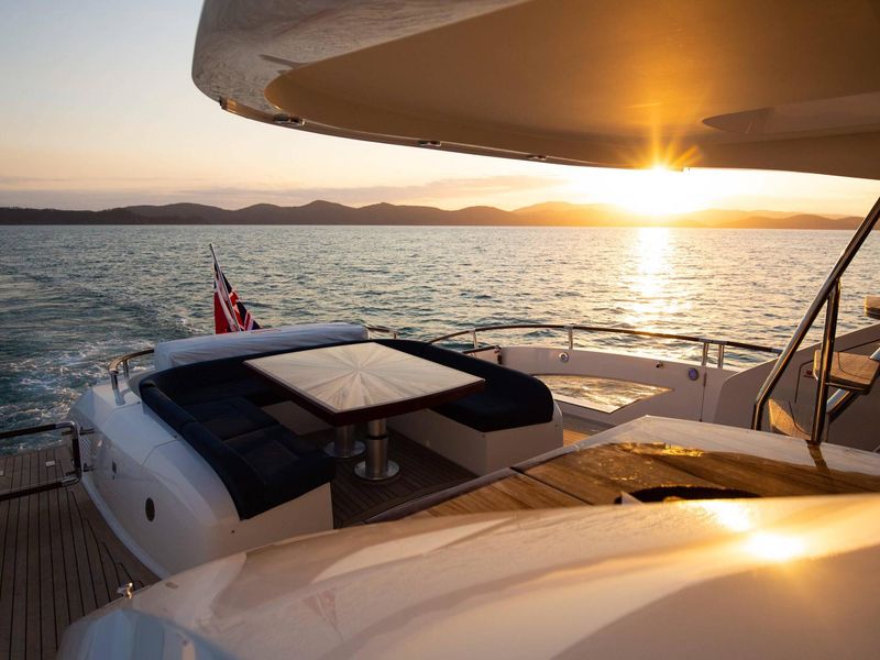 LA MAR | Whitsunday Holidays