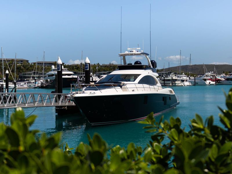 LA MAR | Whitsunday Holidays