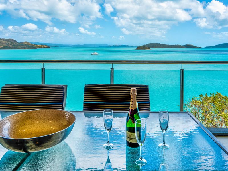 Hamilton Island Accommodation | Luxury Accommodation | Whitsunday Holidays