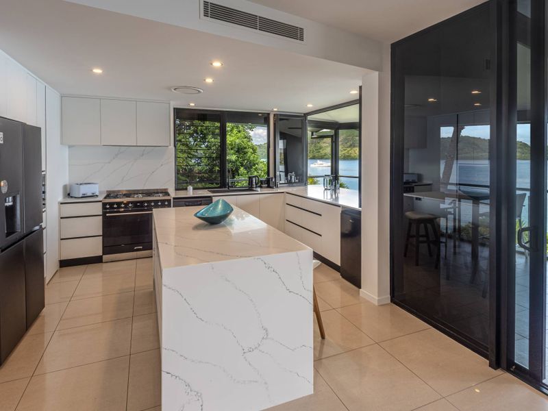 Edge 10 Hamilton Island | Whitsunday Holidays