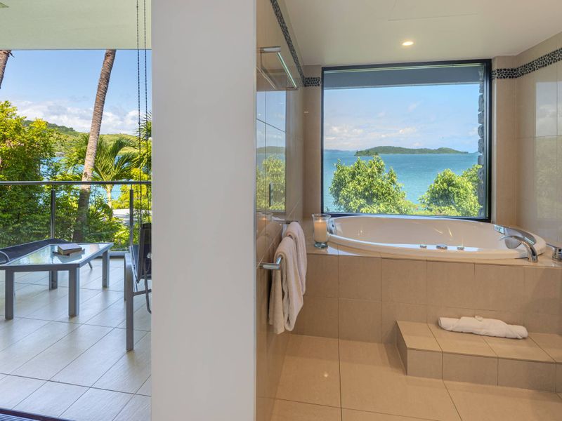 Edge 10 Hamilton Island | Whitsunday Holidays
