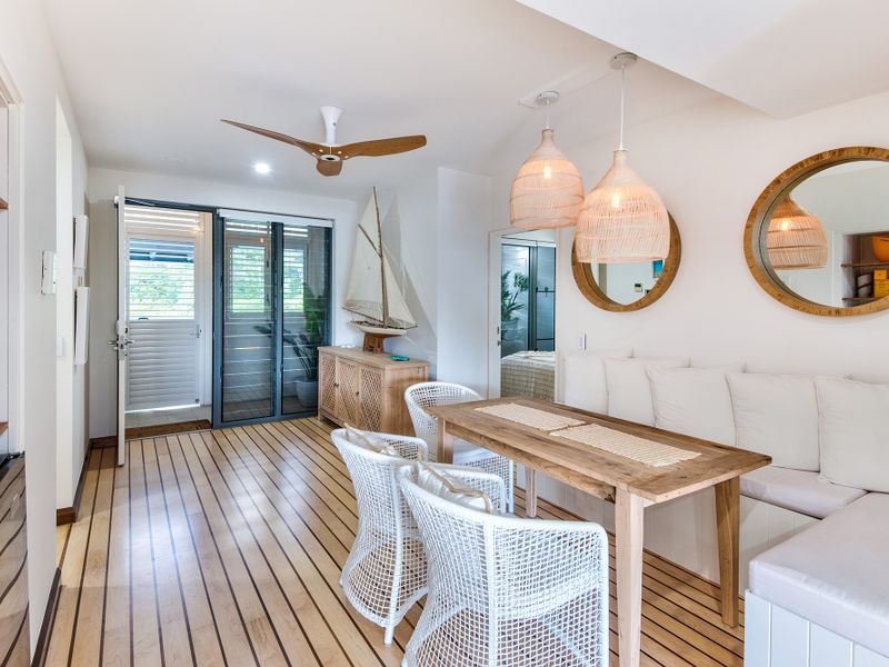 The Boathouse Apartments Airlie Beach - privately managed luxury 3 ...