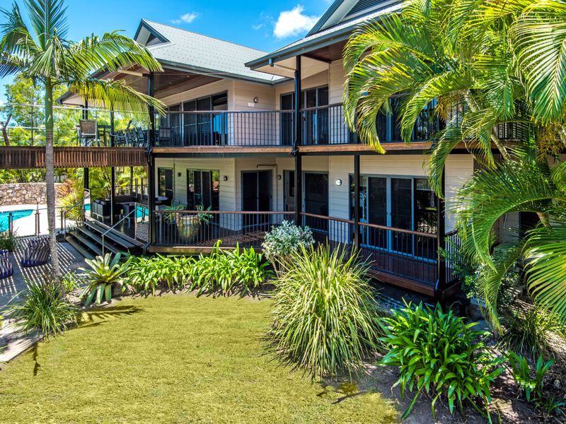 5 Bedroom Hamilton Island Accommodation | Whitsunday Holidays