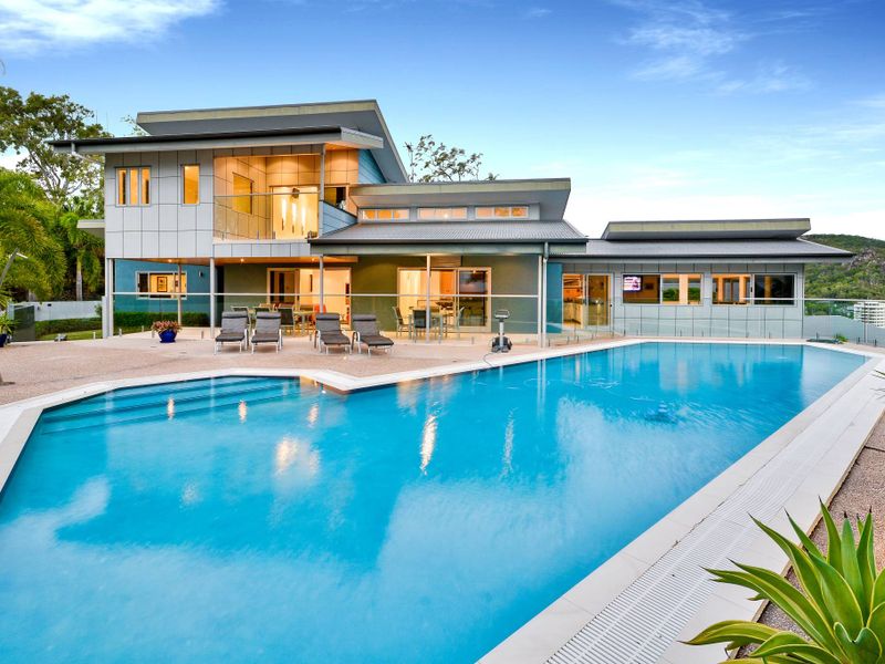 Hamilton Island Accommodation | Luxury Accommodation | Whitsunday Holidays